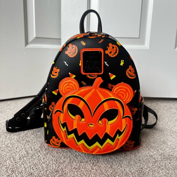 Loungefly | Bags | New Loungefly Nightmare Before Christmas Scary Teddy ...